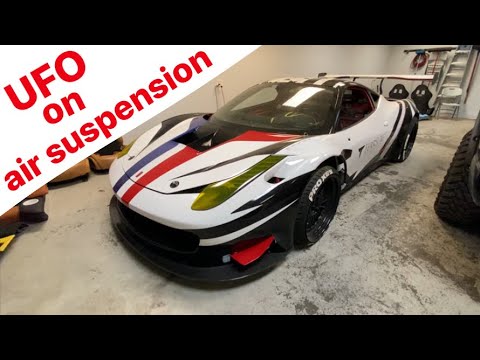 Custom air suspension on goonzquad Ferrari GT3 (part 1) - YouTube