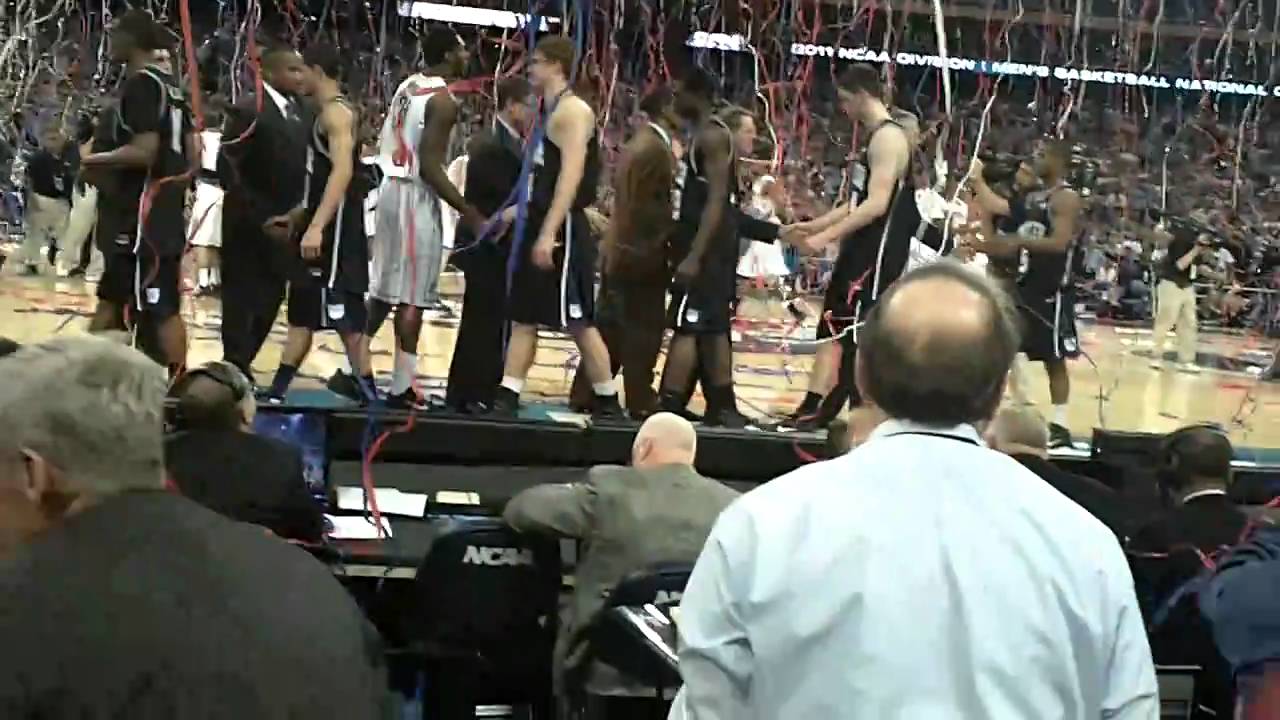NCAA title confetti explosion - YouTube