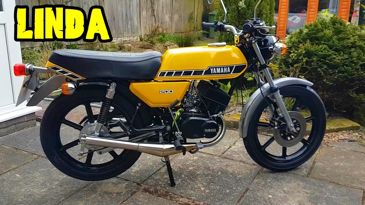 A MUITO LINDA E BEM ESPERTA YAMAHA RD 200 - YouTube