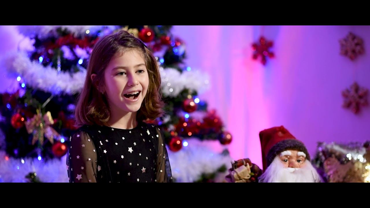 Colind de Craciun Andra - dalbe flori - YouTube