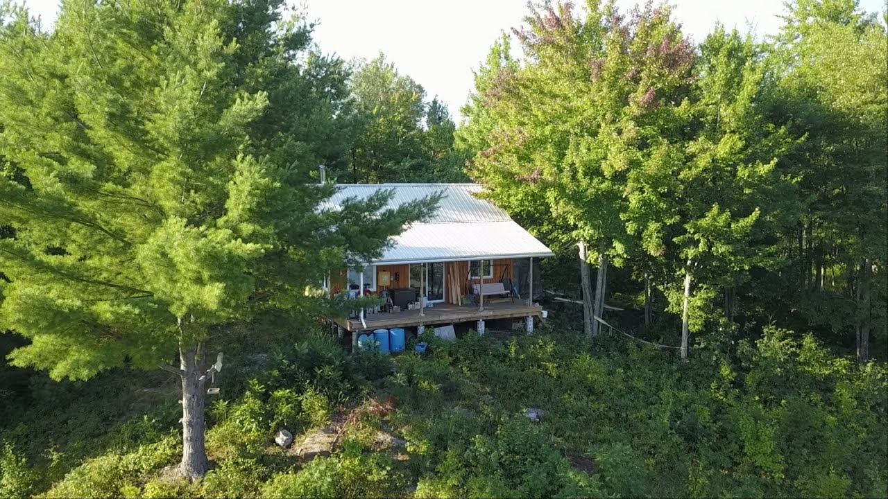 Off Grid Living in the Canadian Wilderness - YouTube
