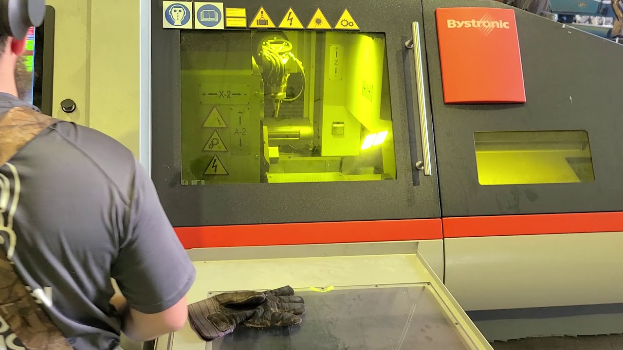 bystronic fl170 tube laser cutting square tube - YouTube