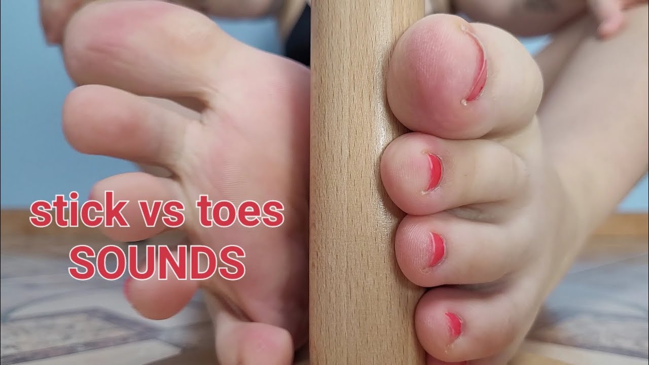 157 - wooden stick VS toes sounds, pink / red pedicure - YouTube