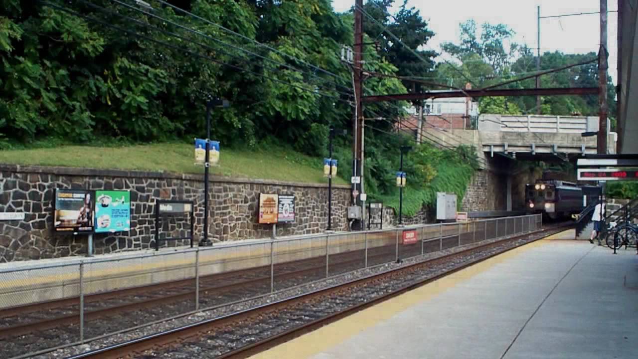 SEPTA Media/Elwyn Line Action - Fall 2009 in HD - YouTube