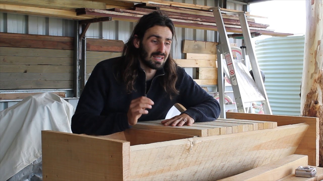 Natural Beekeeping and Bee philosophy - YouTube