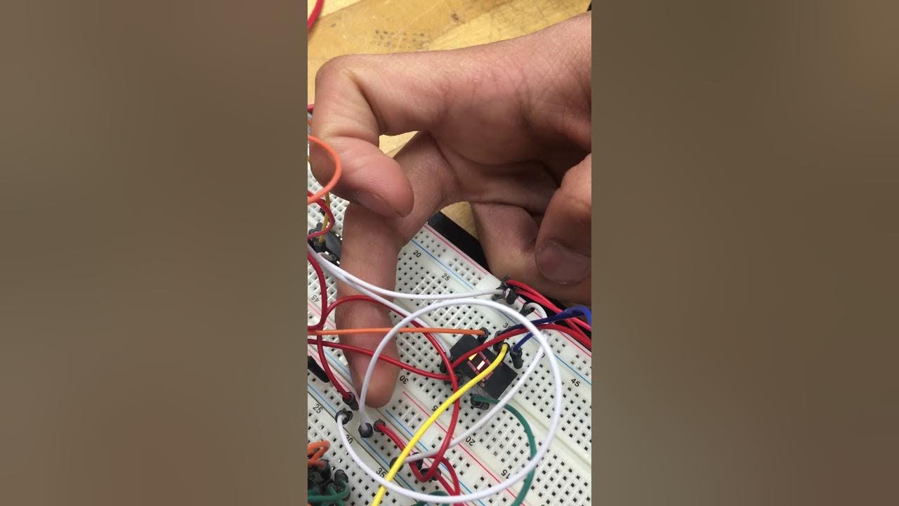 Nand gate and seven segment display testing - YouTube