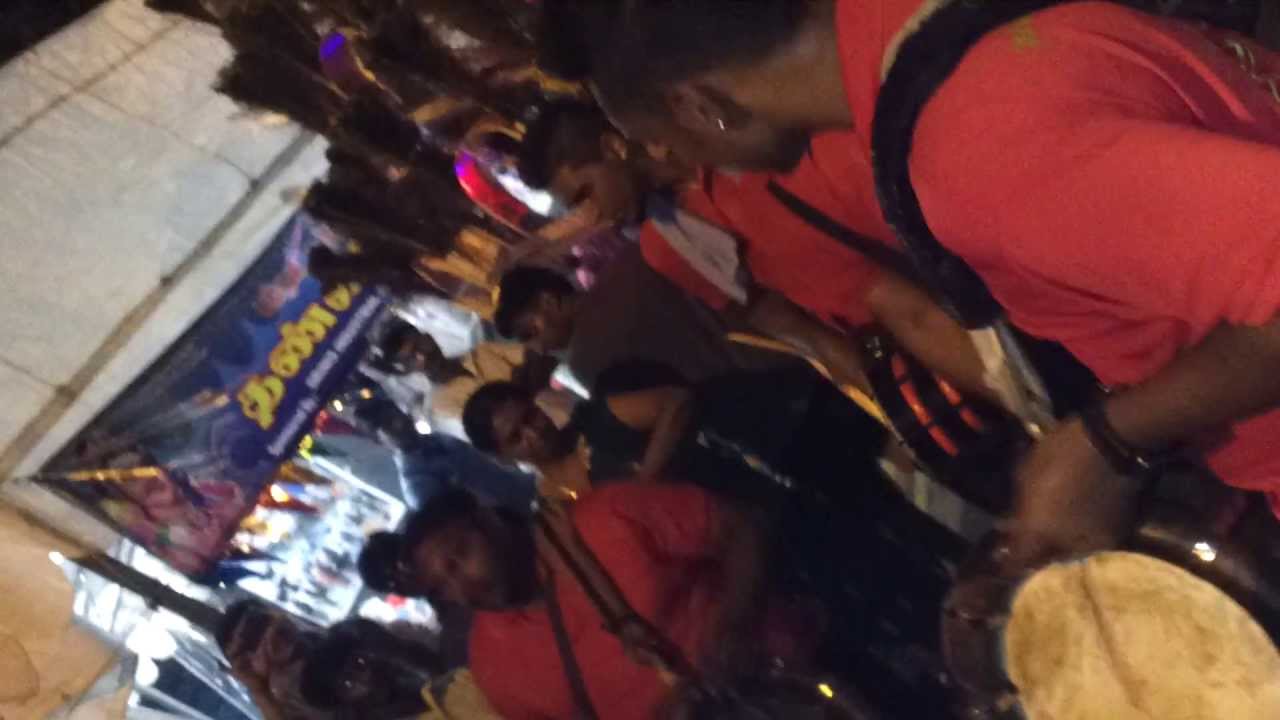 OM SRI JADA MUNI URUMI MELAM @ Panguni 2013 - YouTube