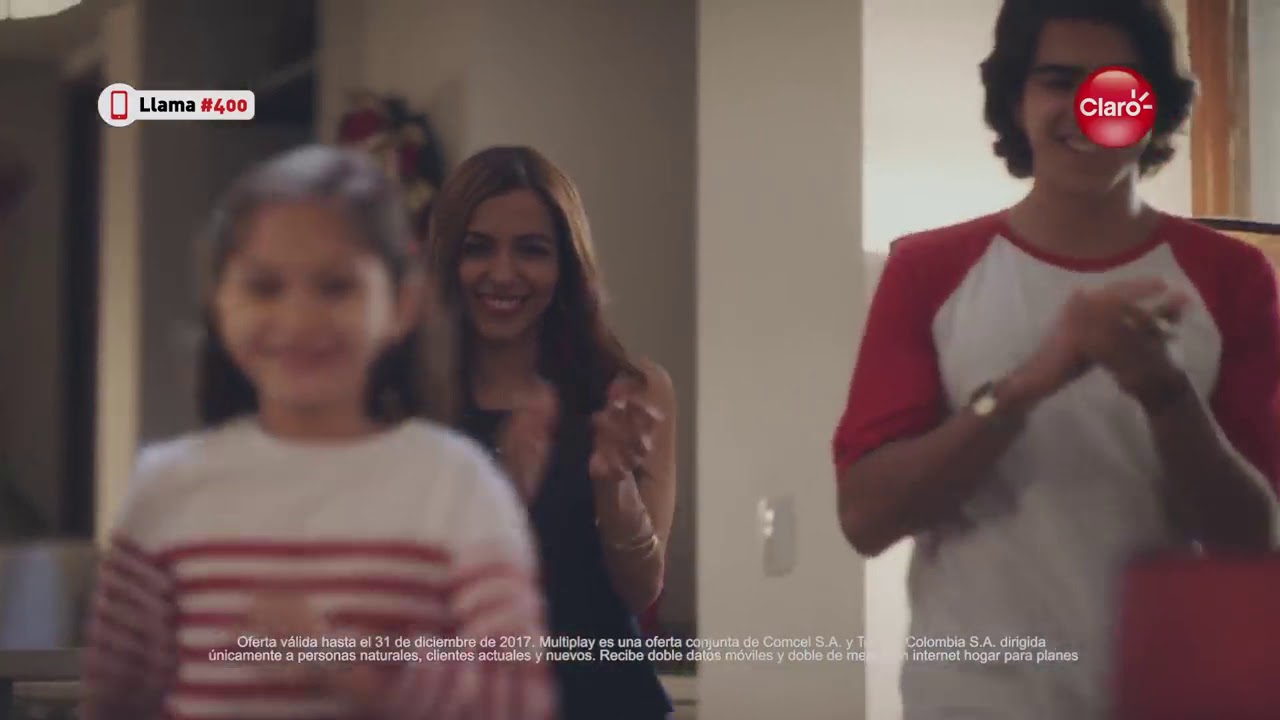 Claro | La Navidad con Claro Multiplay - YouTube