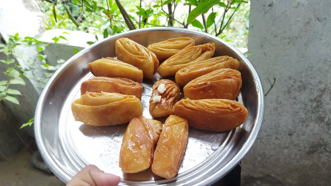 ପୁରୀ ମନ୍ଦିର ପରି ବନାନ୍ତୁ ଫେଣୀ/ଖଜା | perfect cripsy pheni/feni khaja ...