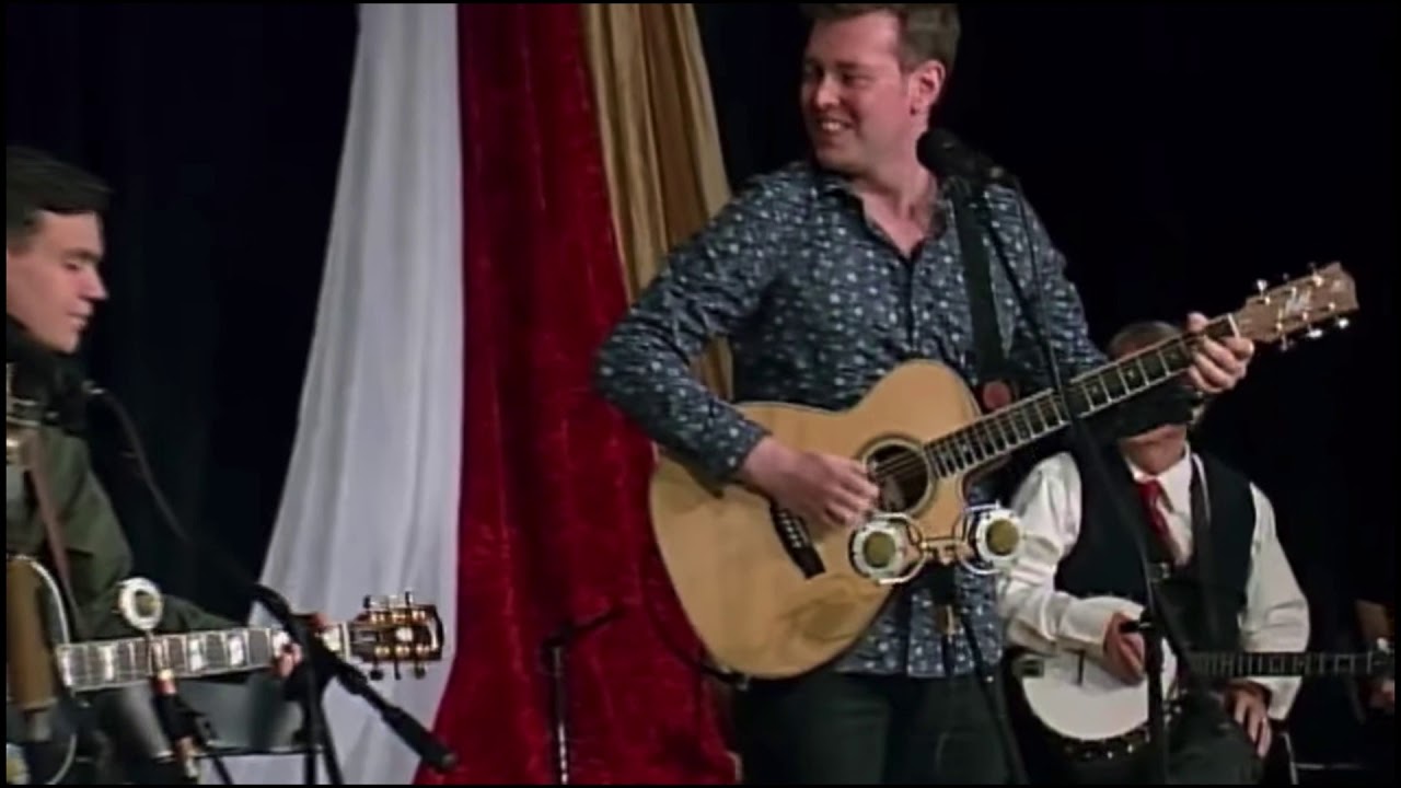 Shane Hennessy & Ben Kennington: Windy & Warm on WoodSongs - YouTube