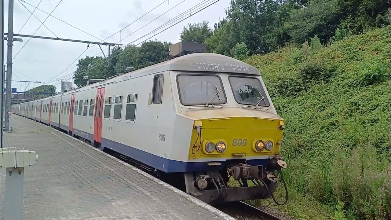 MS75 (varkensneus) 806 842 vertrekt van Antw Zuid naar Roosendaal. Mag 806 wel de grens over? # ...