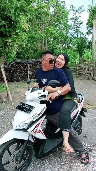 berangkat pasar #shortvideo - YouTube