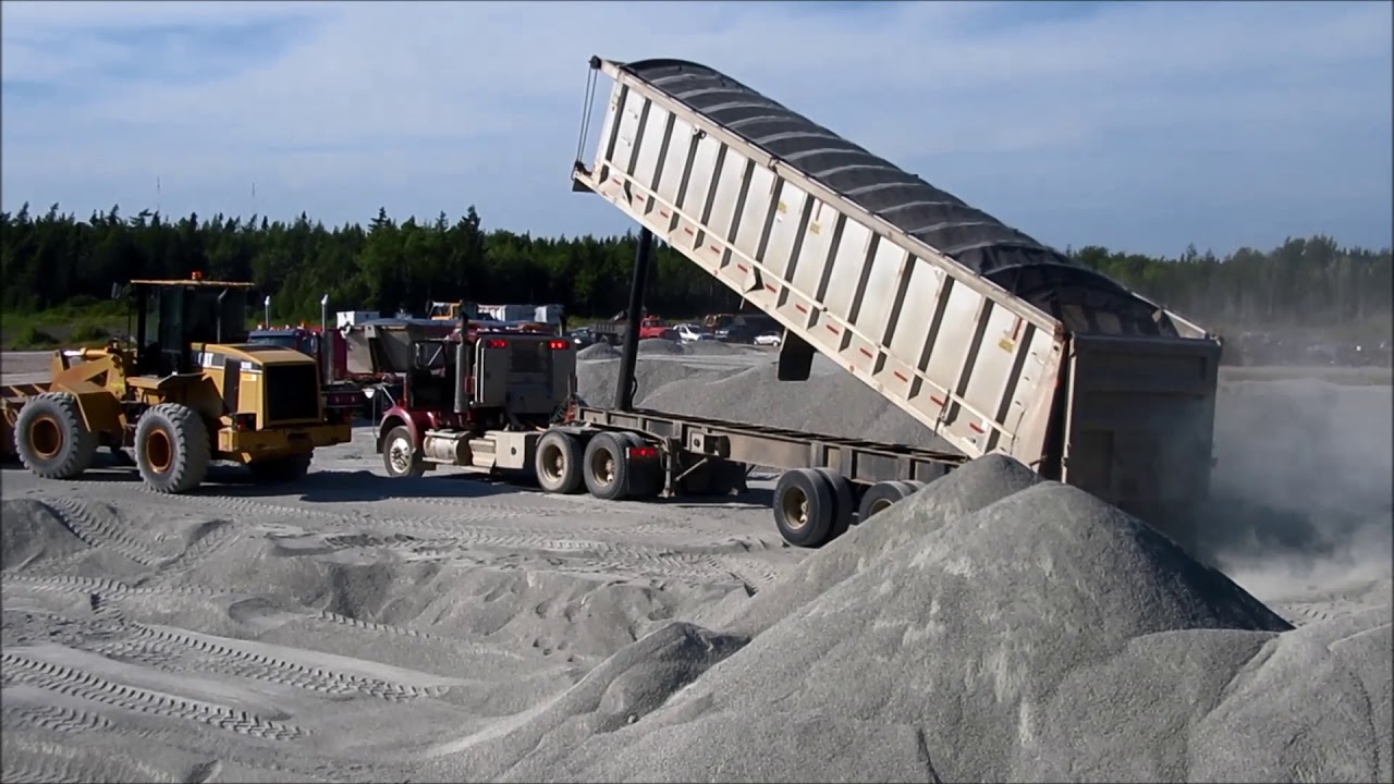 Kenworth Hauling Asphalt Sand - YouTube