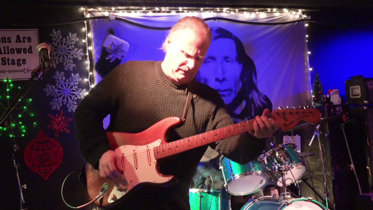 Hamptons Musical Talent at The Stephen Talkhouse in Amagansett, NY. 12 ...