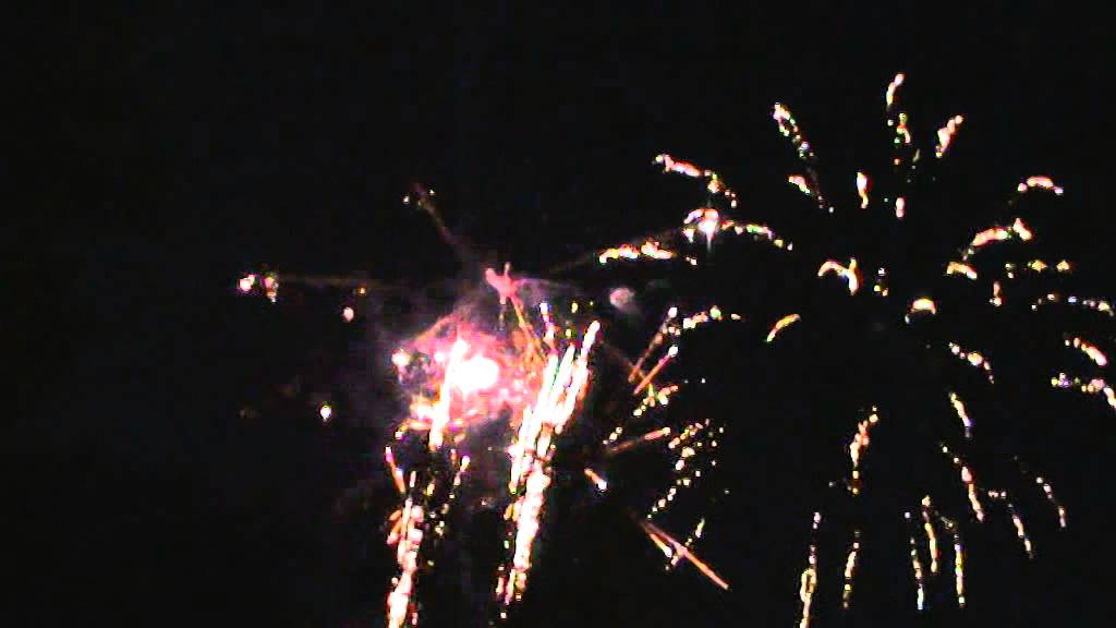 BATHURST FIREWORKS - YouTube
