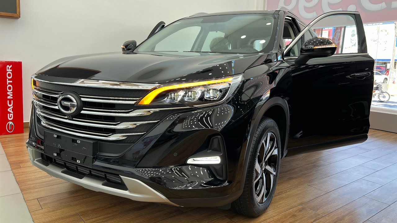 See the All-New 2023 GAC GS5 5-Seater SUV - Dramatic Black Color Reveal - YouTube