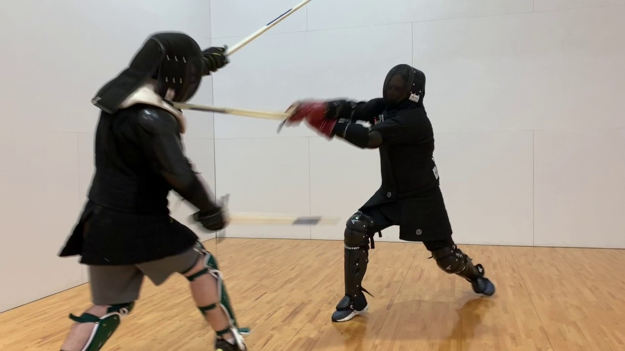 20181006 - James 2 Swords Vs Cliff Longsword High Guard - YouTube