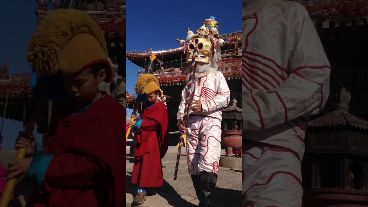 Mongolian Tsam Dance: intro - YouTube