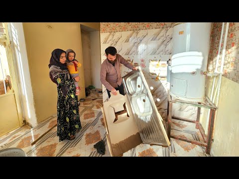 The story of a couple who rebuilt the dilapidated walls of their house with hopeFatimah Wakhayati 