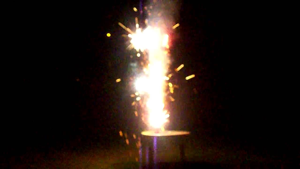Back yard fireworks ! - YouTube