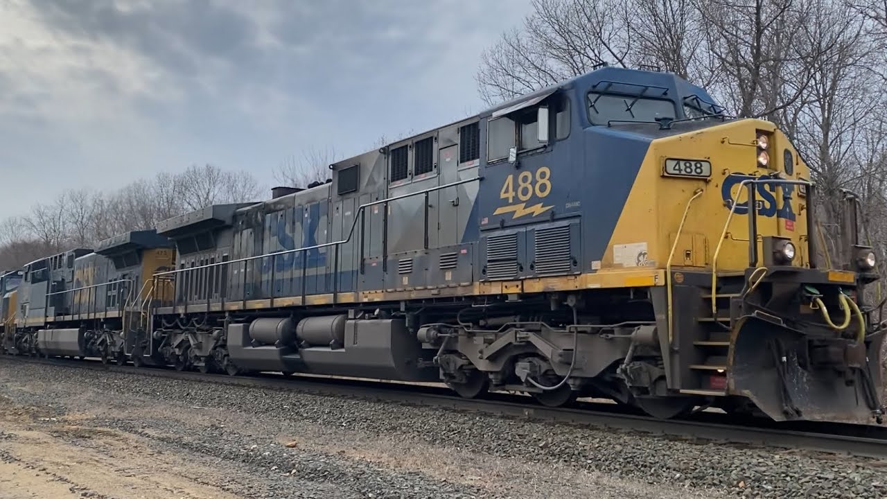 Big CSX M436 at CP57 with SD70 #4564 trailing 3rd and a friendly crew - YouTube