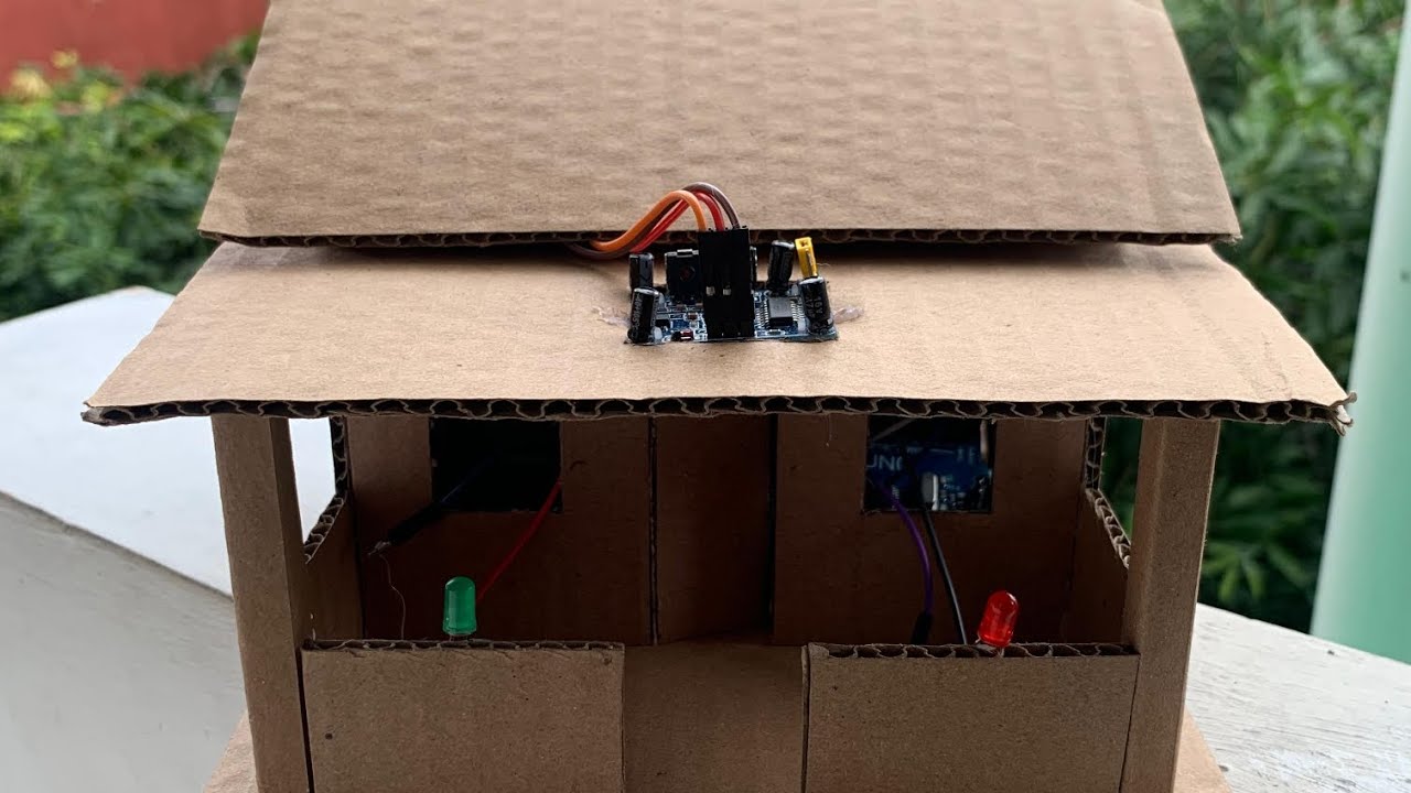 EK2B_KELOMPOK 5_RANCANG BANGUN ALARM PENDETEKSI GERAKAN BERBASIS SENSOR ...