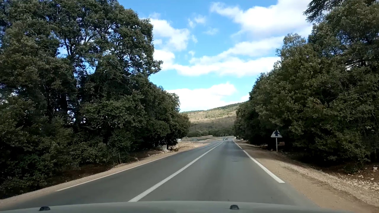 Azrou to ifrane - YouTube