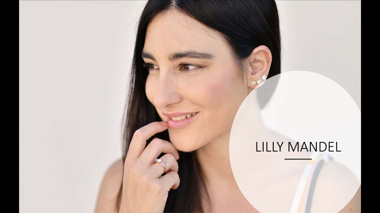 LILLY MANDEL - Monologo sul bullismo - YouTube