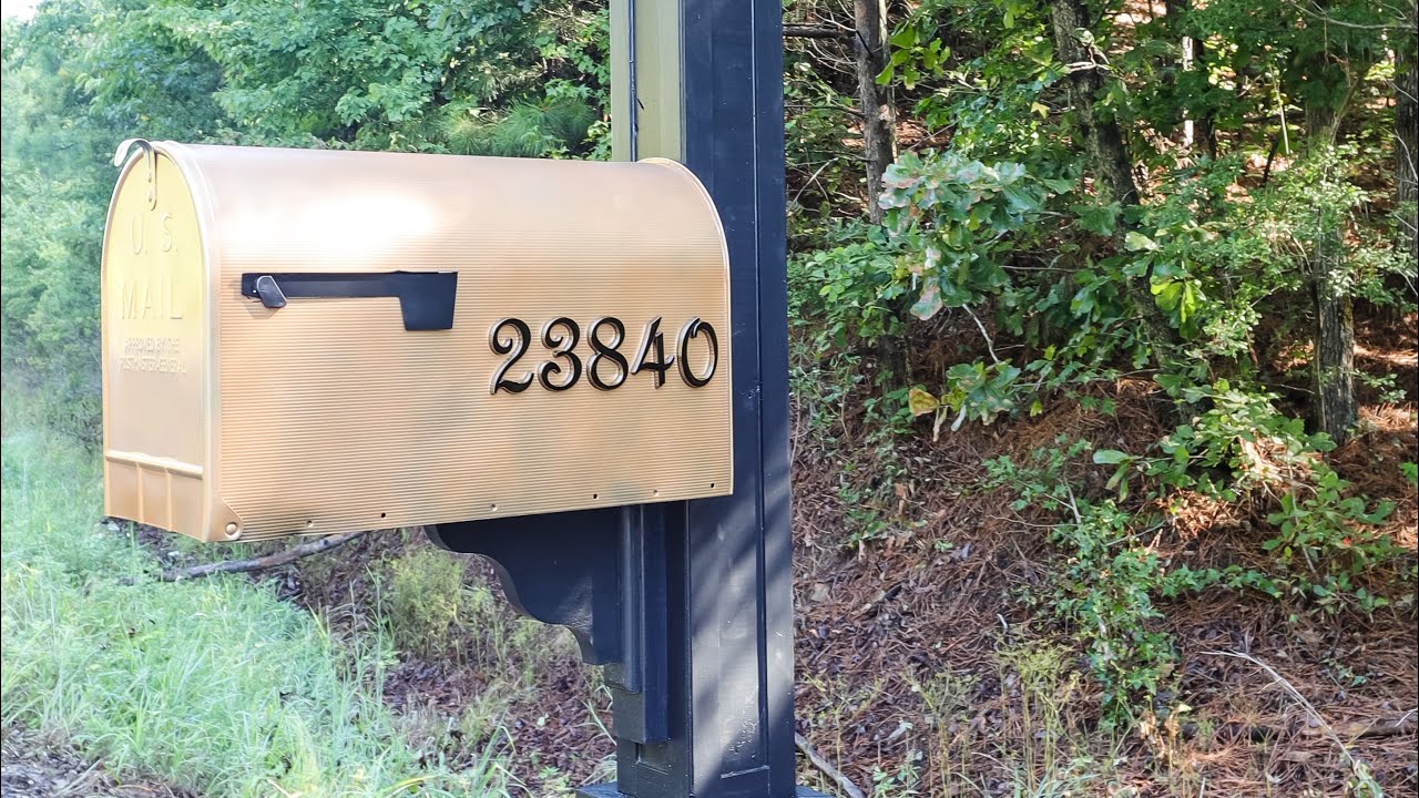DIY Farmhouse Style Mailbox Makeover - YouTube