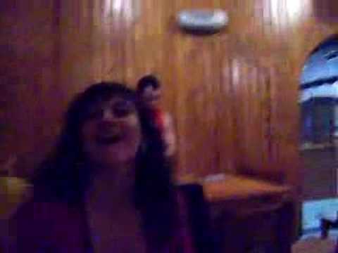 Nataly y su baile sexy...