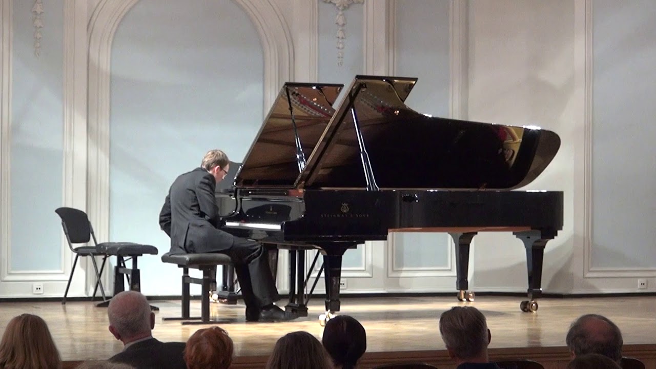 Andrei Romanov plays Prokofiev, Sonata №7, Op. 83 - YouTube
