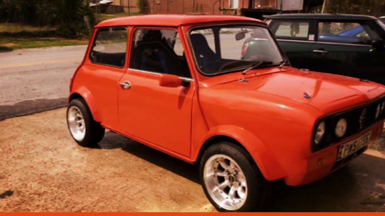 1977 R1 Mini Clubman - YouTube