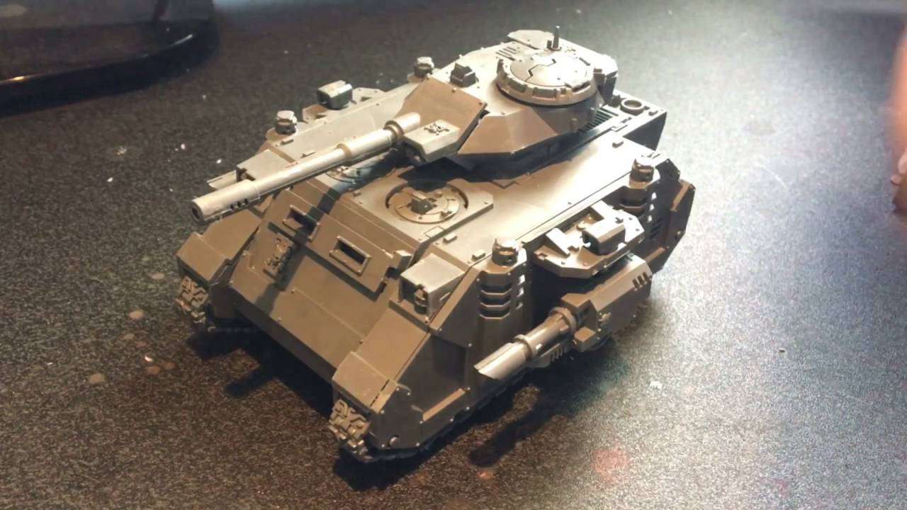 Warhammer 40k - Space Marine Predator Unboxing - YouTube