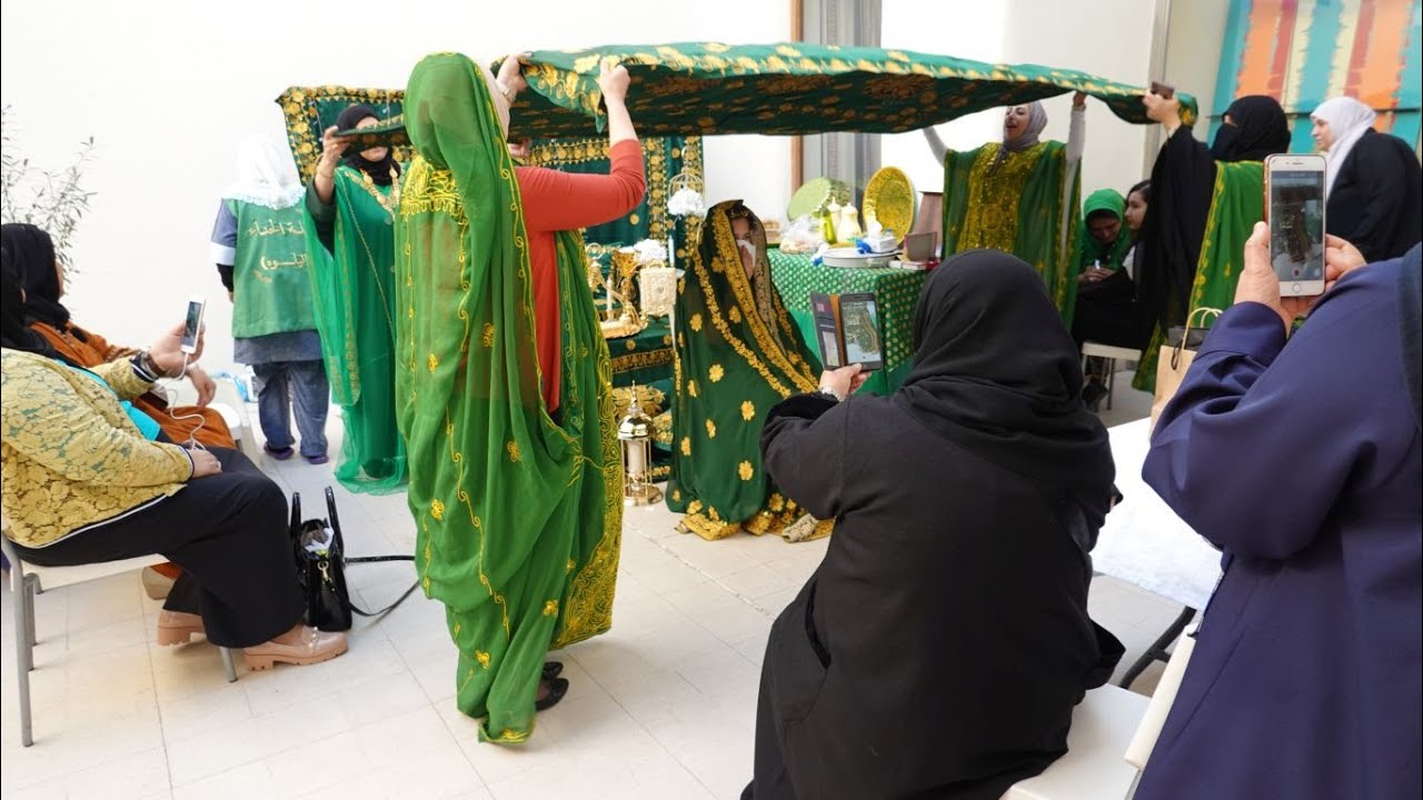 Traditional Exhibition at Sadu House in Kuwait City, Kuwait - YouTube