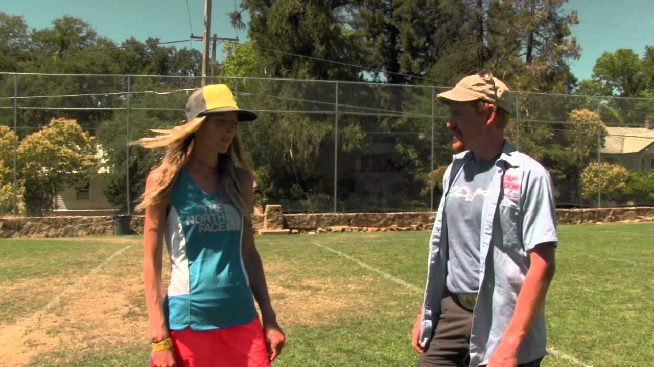 Stephanie Howe, 2014 Western States 100 Champion, Interview - YouTube