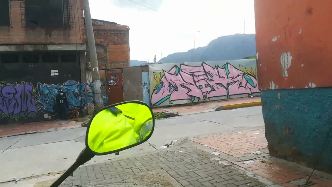 El barrio más peligroso de Santa fe de Bogotá Colombia 2021 - YouTube