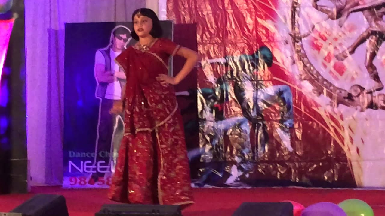 Aawara Bhanware by Honey Devyani - YouTube