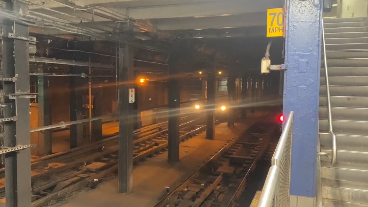 SEPTA Broad Street Line @North Philadelphia 10/6/22 - YouTube