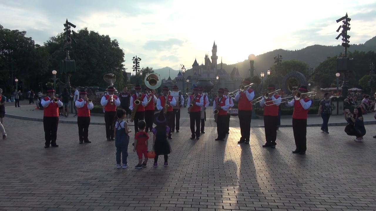 HKDL HongKong Disneyland Band(Halloween) 香港ディズニーランド・バンド - YouTube