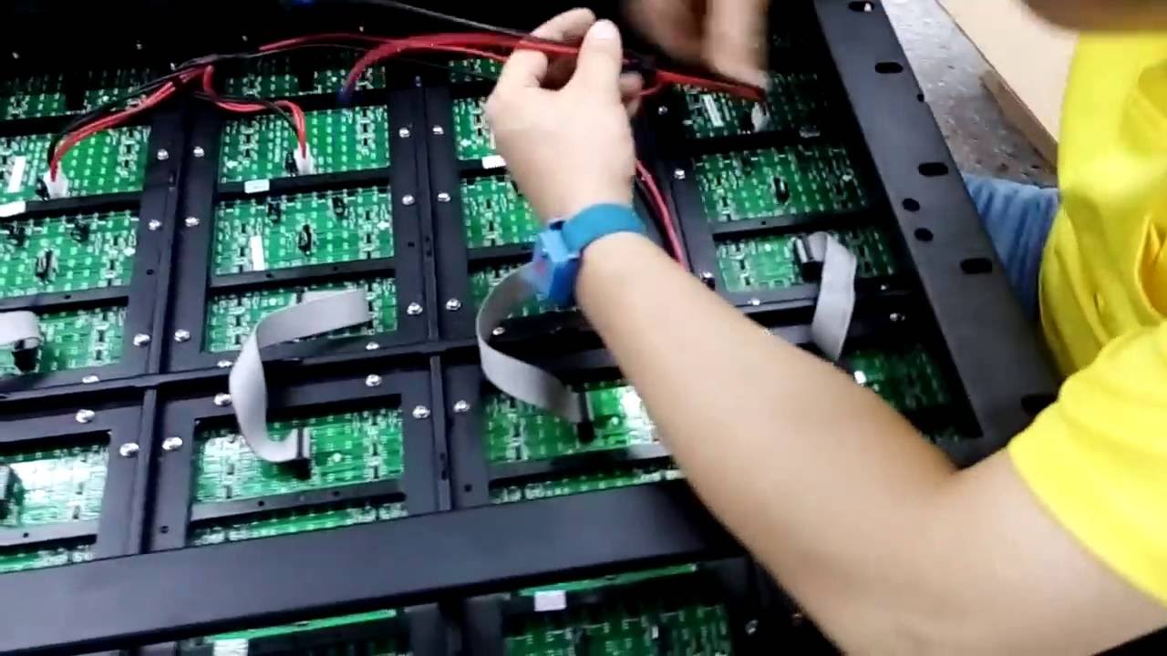 MPLED how to connect led module to led module power cable - YouTube