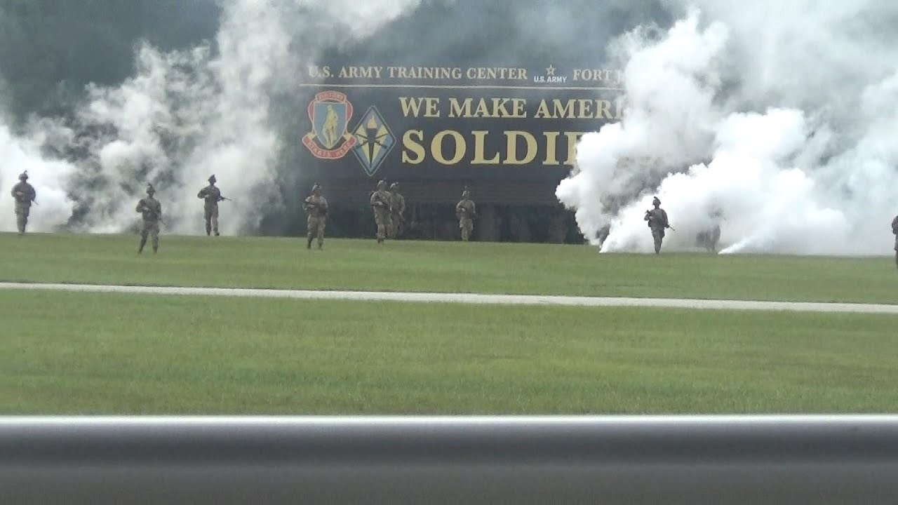 FORT JACKSON ARMY FAMILY DAY and GRADUATION - YouTube