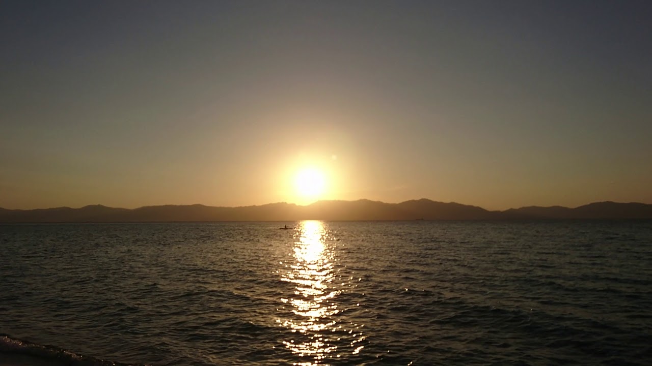 Bonbon Beach - Sunset by the Sandbar(3) - YouTube