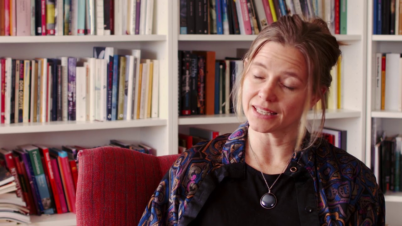 Närodlade författare - möt Malin Nord - YouTube