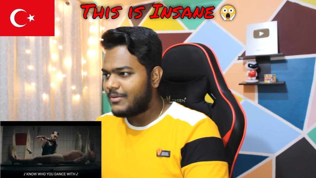 Ezhel - Sakatat | TURKISH RAP REACTION - YouTube