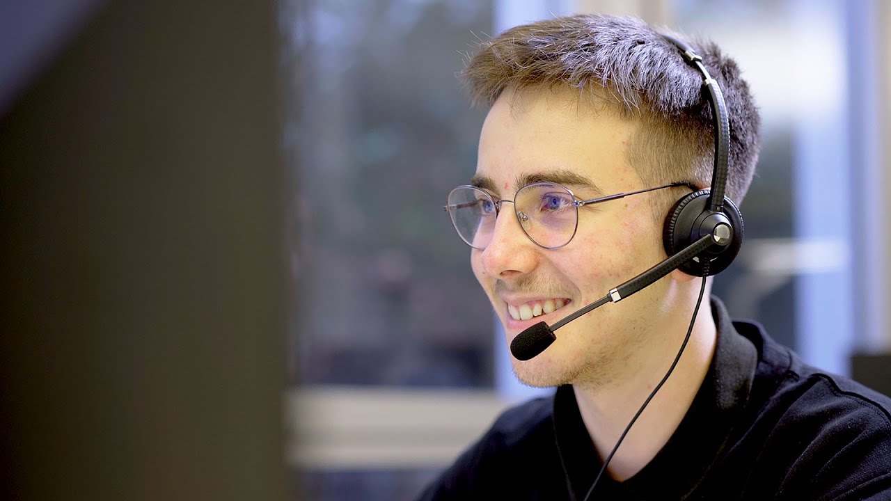 Lehre als ICT-Fachfrau oder ICT-Fachmann EFZ beim Kanton Bern - YouTube