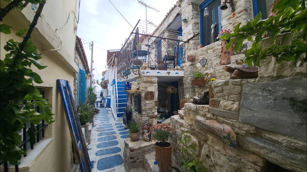 Πως θα φτάσετε στη blue street στο Πυθαγόρειο Σάμου - YouTube