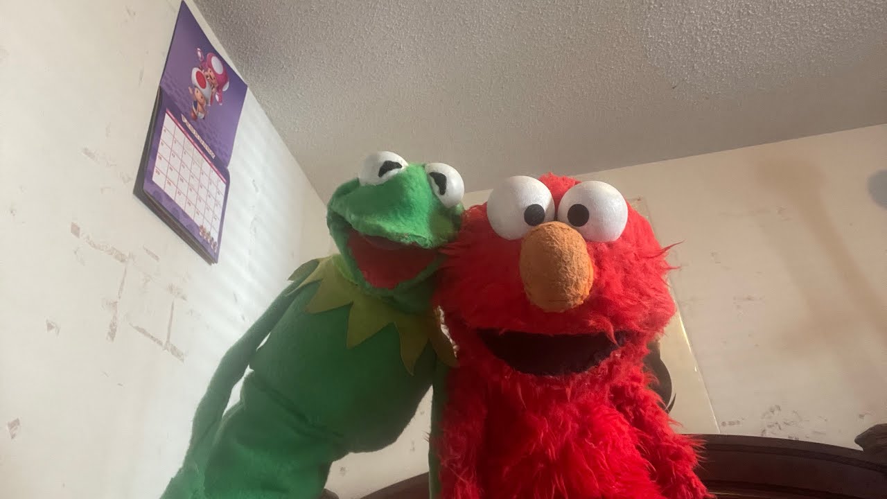 Elmo In Sumter Commercial: A Dance Party! - YouTube