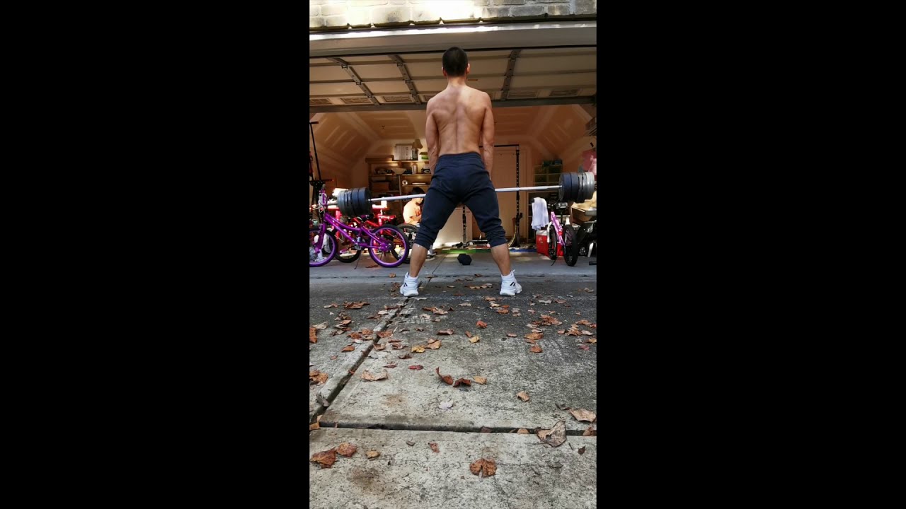 Back training at 127 lbs!!! Keep improving. - YouTube
