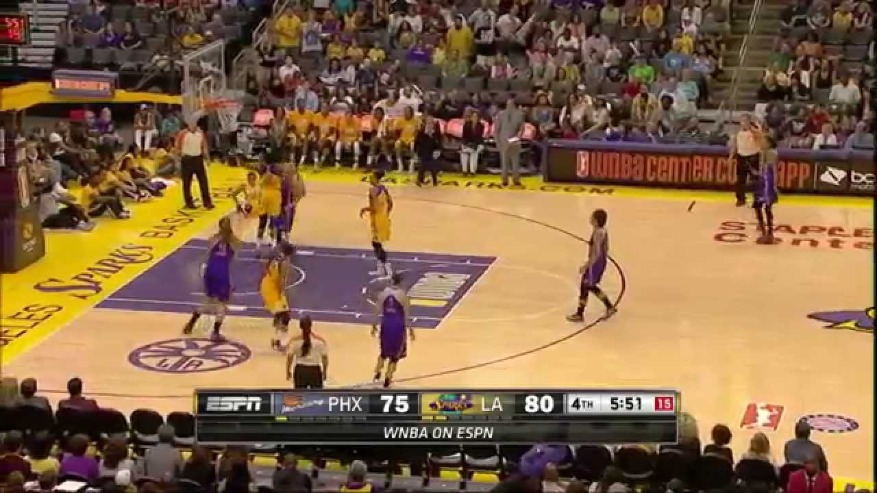 WNBA Brittney Griner Slam Dunk - YouTube