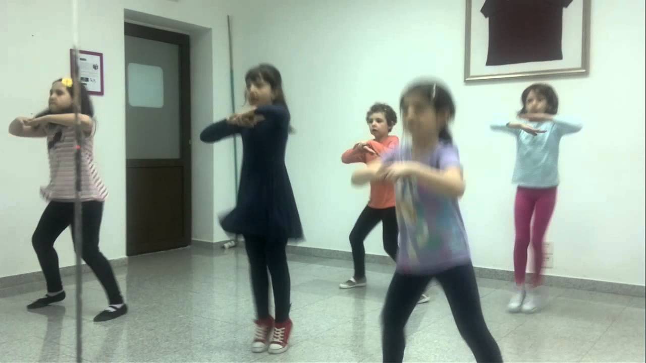 Cursuri de dansuri pentru copii-DanceTime.Ro - YouTube